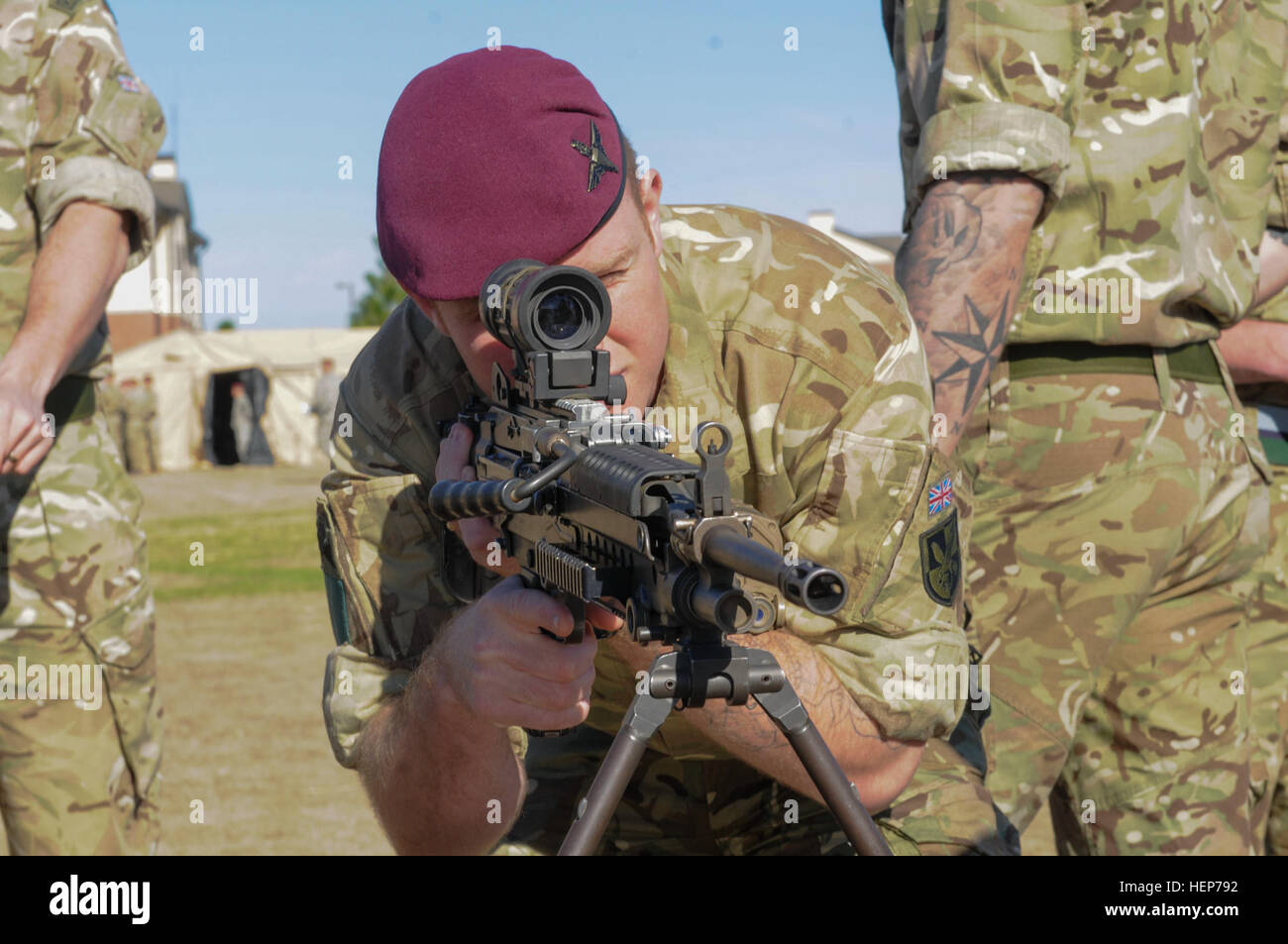 A paratrooper assigned to the British 16 Air Assault Brigade ...