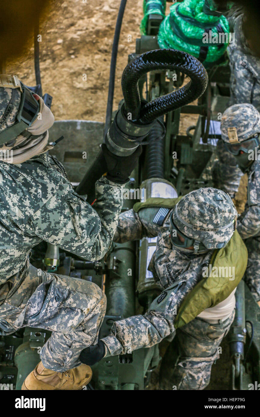 U.S. Soldiers from 2nd Battalion, 25th Aviation Regiment and 2nd ...