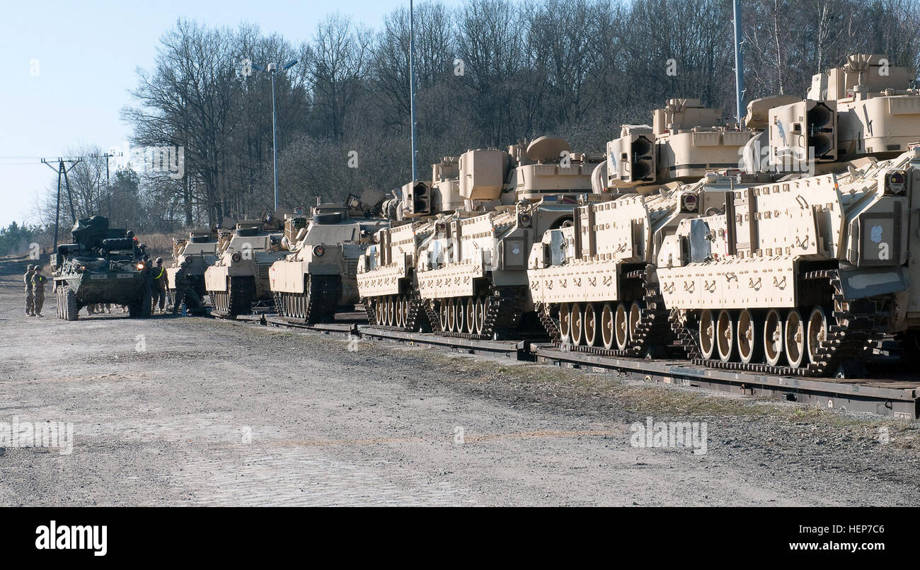Strykers teams with the 3rd Squadron, 2nd Cavalry Regment prepare 1st ...