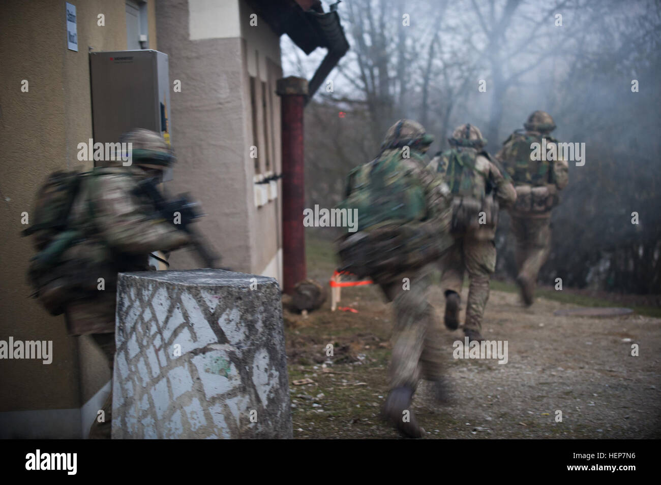 British army cadets sandhurst hi-res stock photography and images - Alamy
