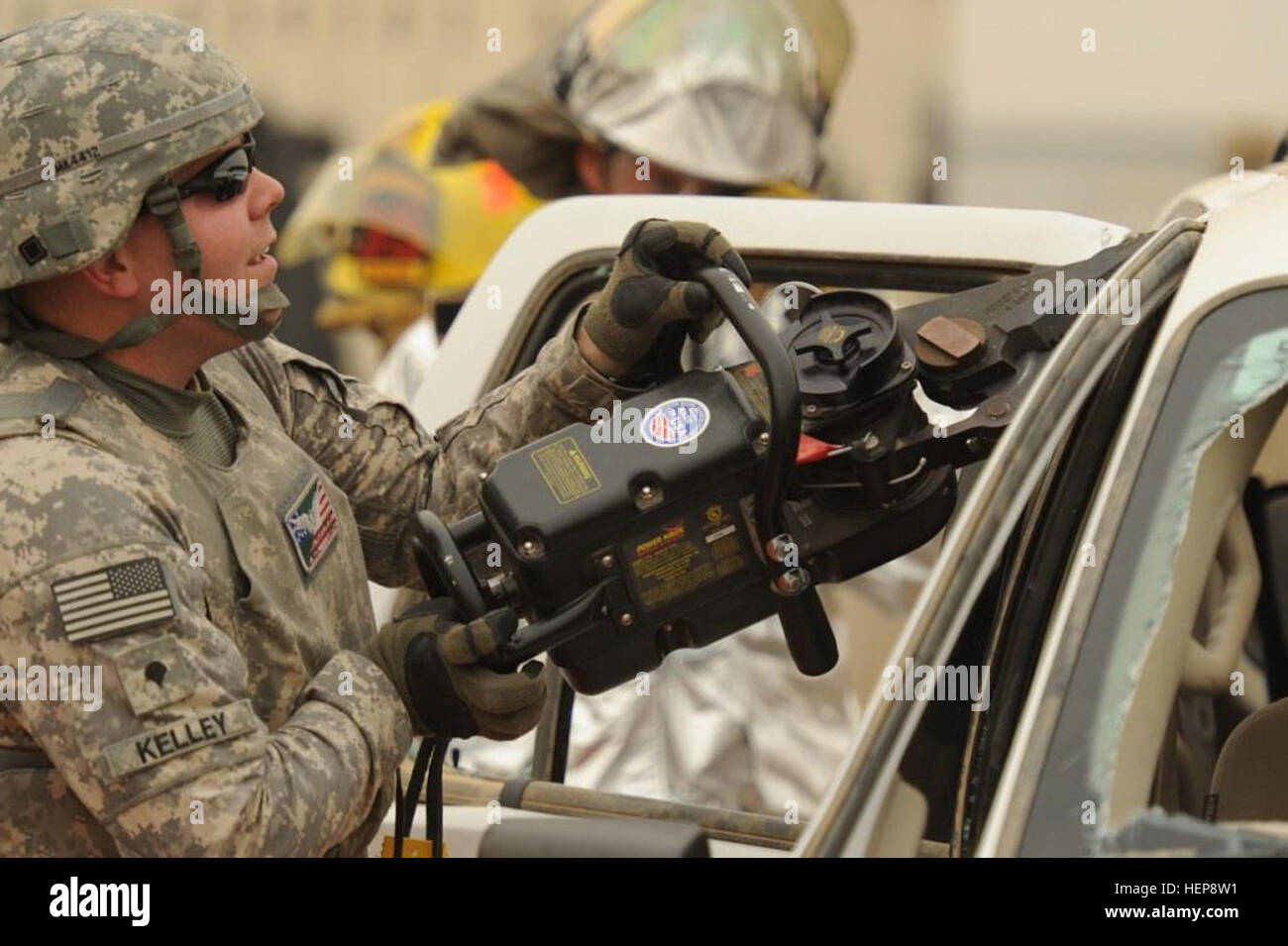 Vehicle extrication aperishible skill hi-res stock photography and ...