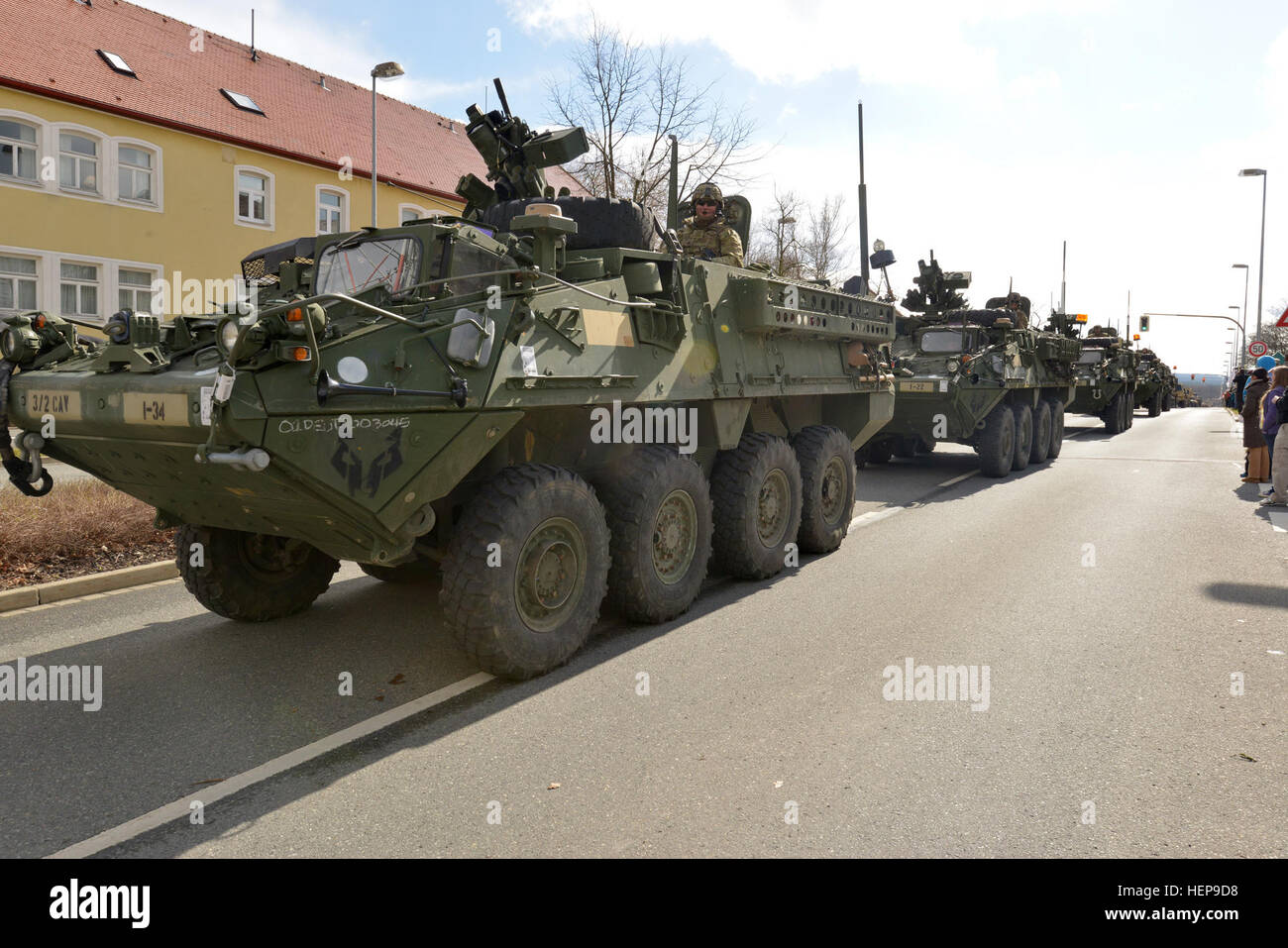 Soldiers with 3rd Squadron, 2nd Cavalry Regiment parade through Rose ...