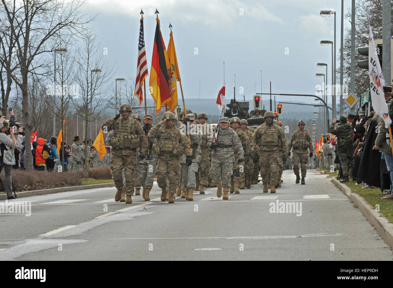 Soldiers with 3rd Squadron, 2nd Cavalry Regiment parade through Rose ...