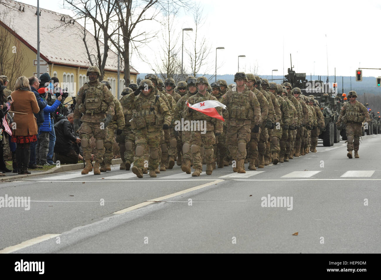 Soldiers with 3rd Squadron, 2nd Cavalry Regiment parade through Rose ...