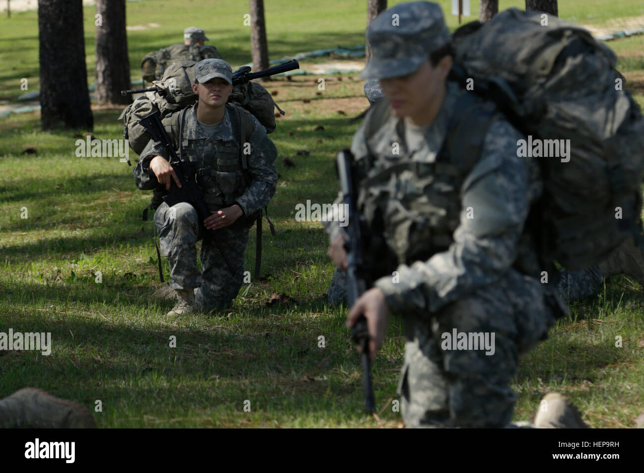 Soldiers battle school practice hi-res stock photography and images - Alamy