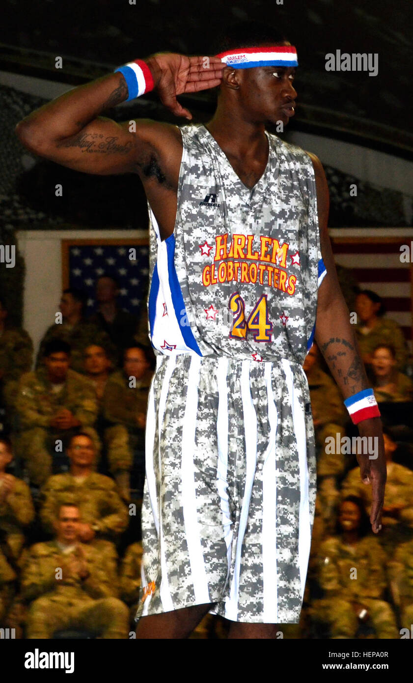 "Bones" Millien with the Harlem Globetrotters reveals the never seen ...