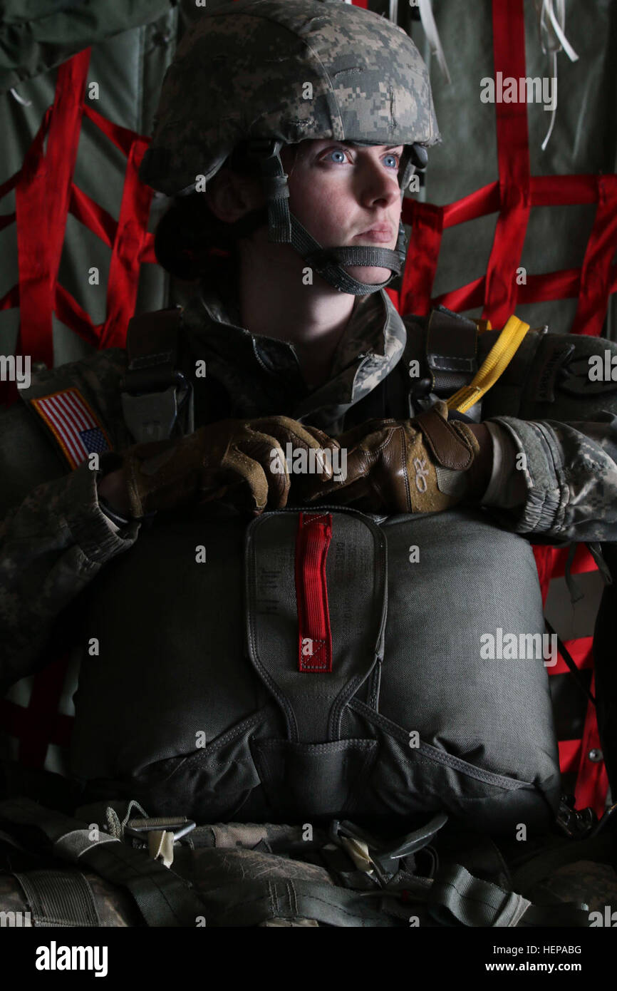 First Lt. Lauren Hogg with 725th Brigade Support Battalion, 4th ...