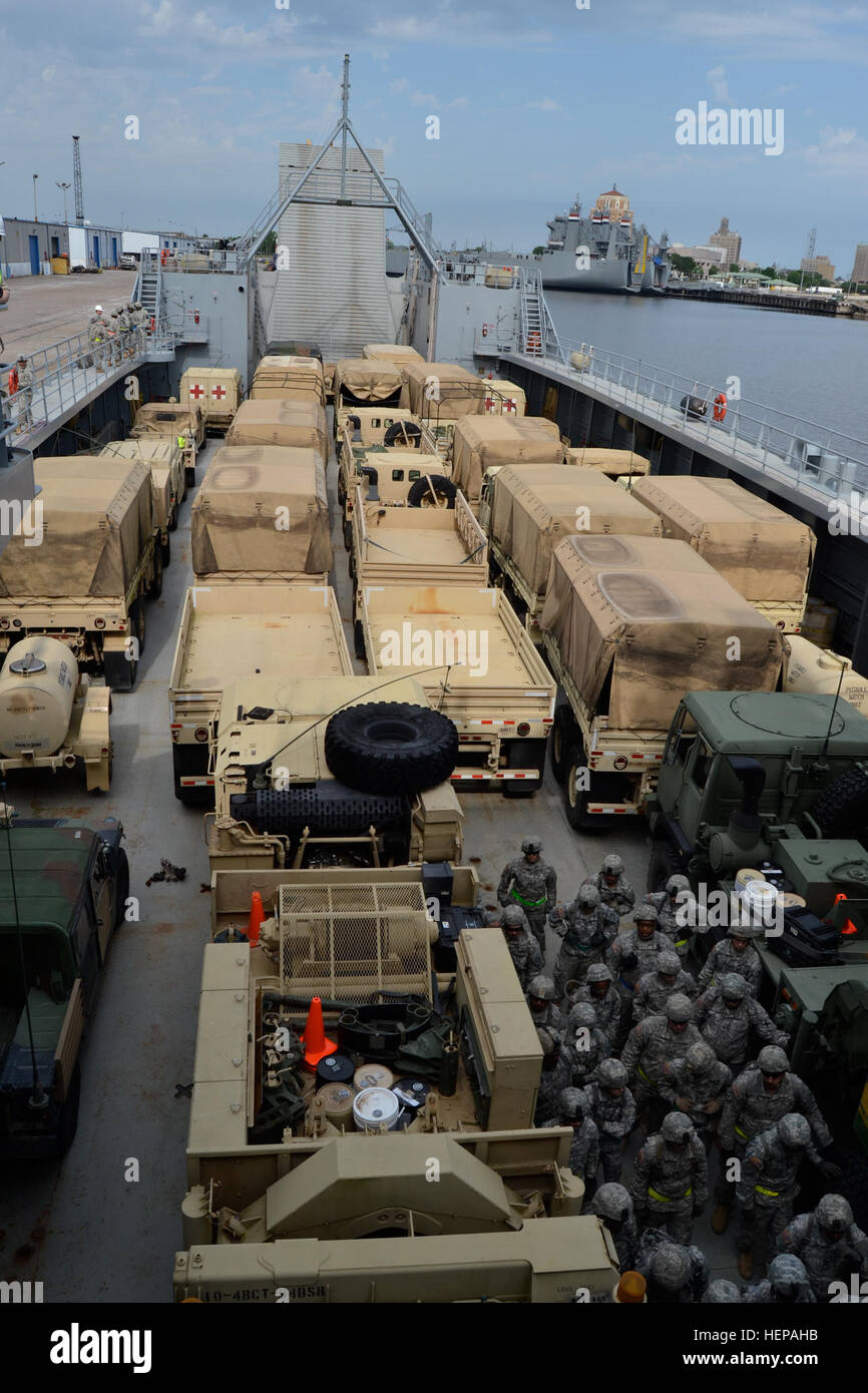 Soldiers with 710th BSB conducted their expeditionary Sealift Emergency ...