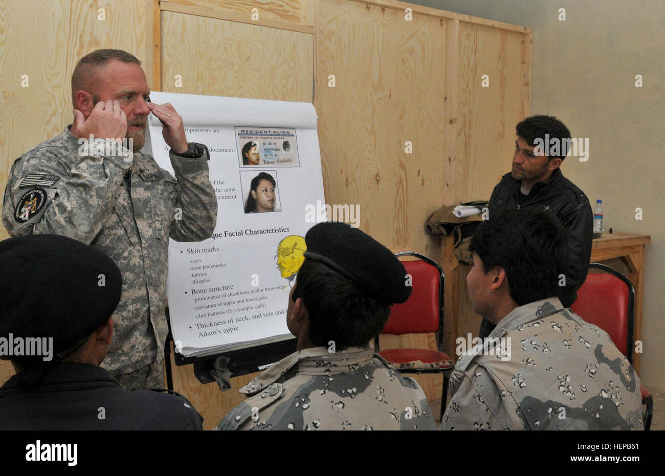 Afghan Border Police receive training on identifying counterfeit ...