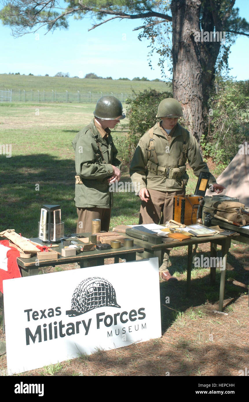 Members of the Texas Military Forces Museum presented a Living History ...