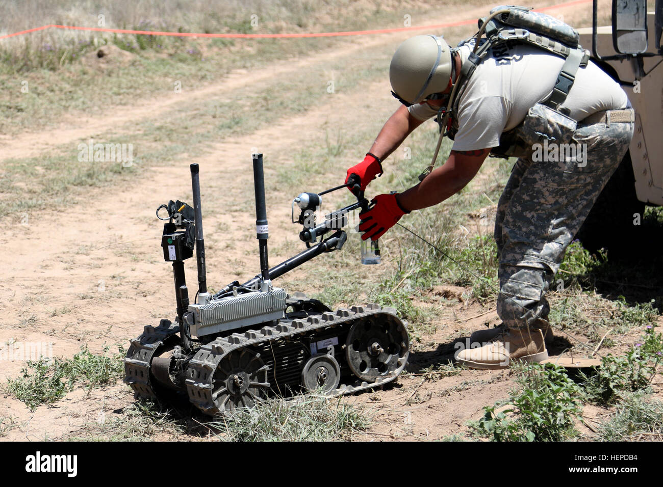 An Alabama National Guard Soldier assigned to the 666th Ordnance ...