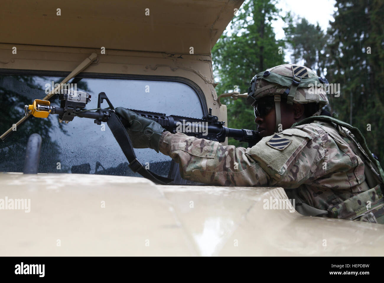 A U.S. Soldier of Alpha Company, 3rd Brigade Support Battalion, 1st ...