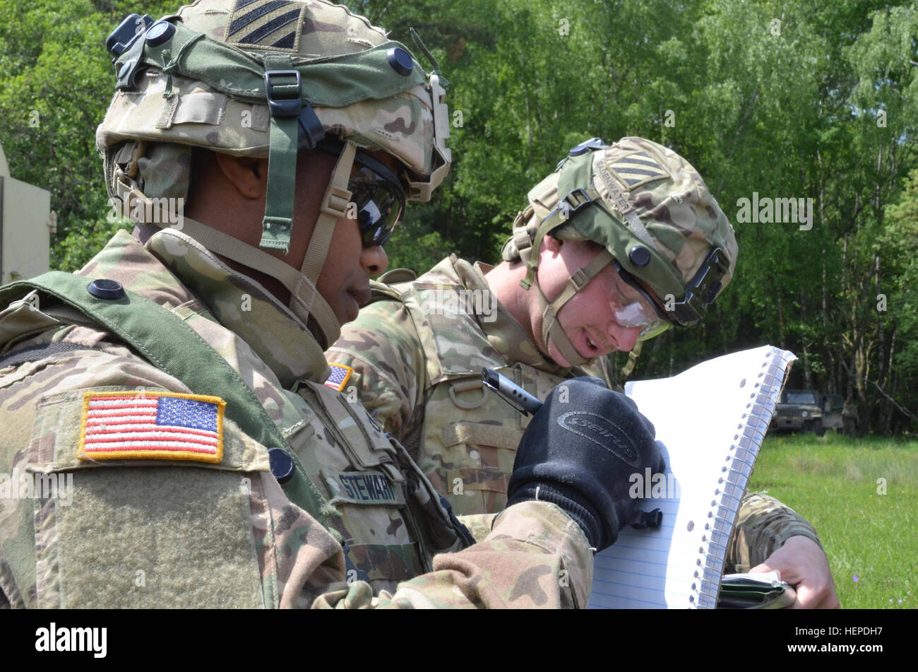 U.S. Soldiers of Alpha Battery, 1st Battalion, 41st Field Artillery ...