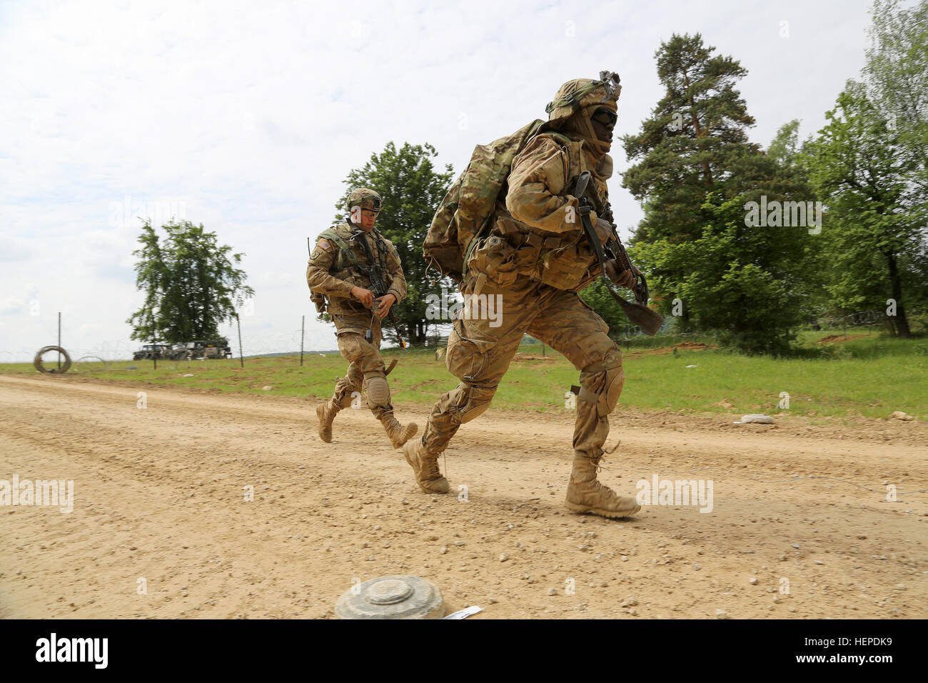 U.S. Soldiers assigned to the Cobra Company, 3rd Combined Arms ...