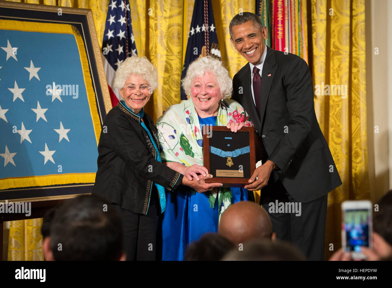 Army Sgt. William Shemin receives the Medal of Honor posthumously at ...