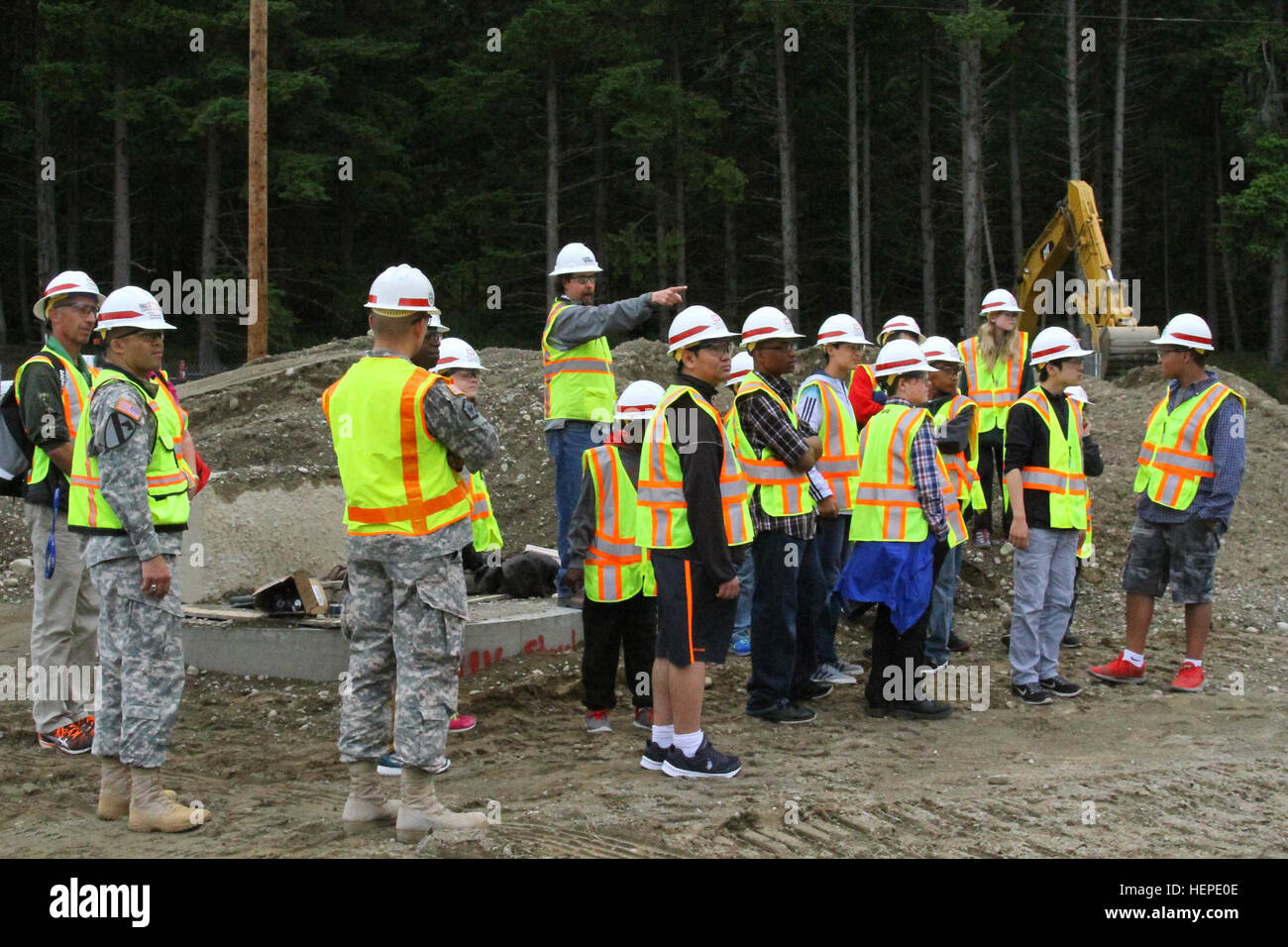 Soldiers of the 555th Engineer Brigade, Joint Base Lewis-McChord, Wash ...