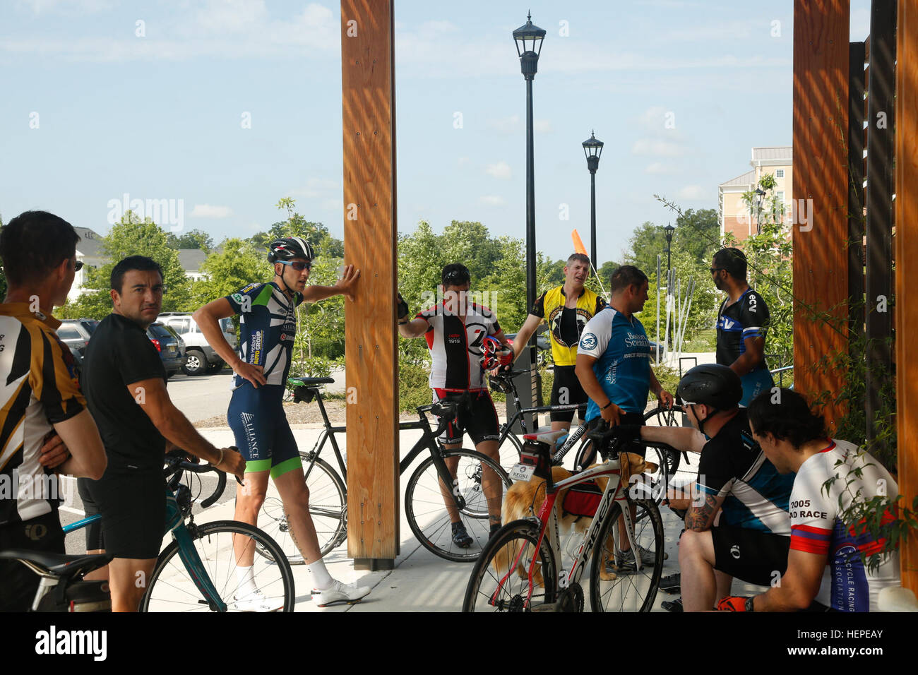 U S Army Active Duty And Veteran Athletes Meet Together After Training