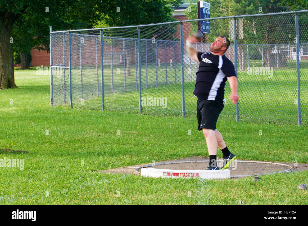 U.S. Army Veteran Sgt. Sean Hook, from Summerville, S.C., practices a ...