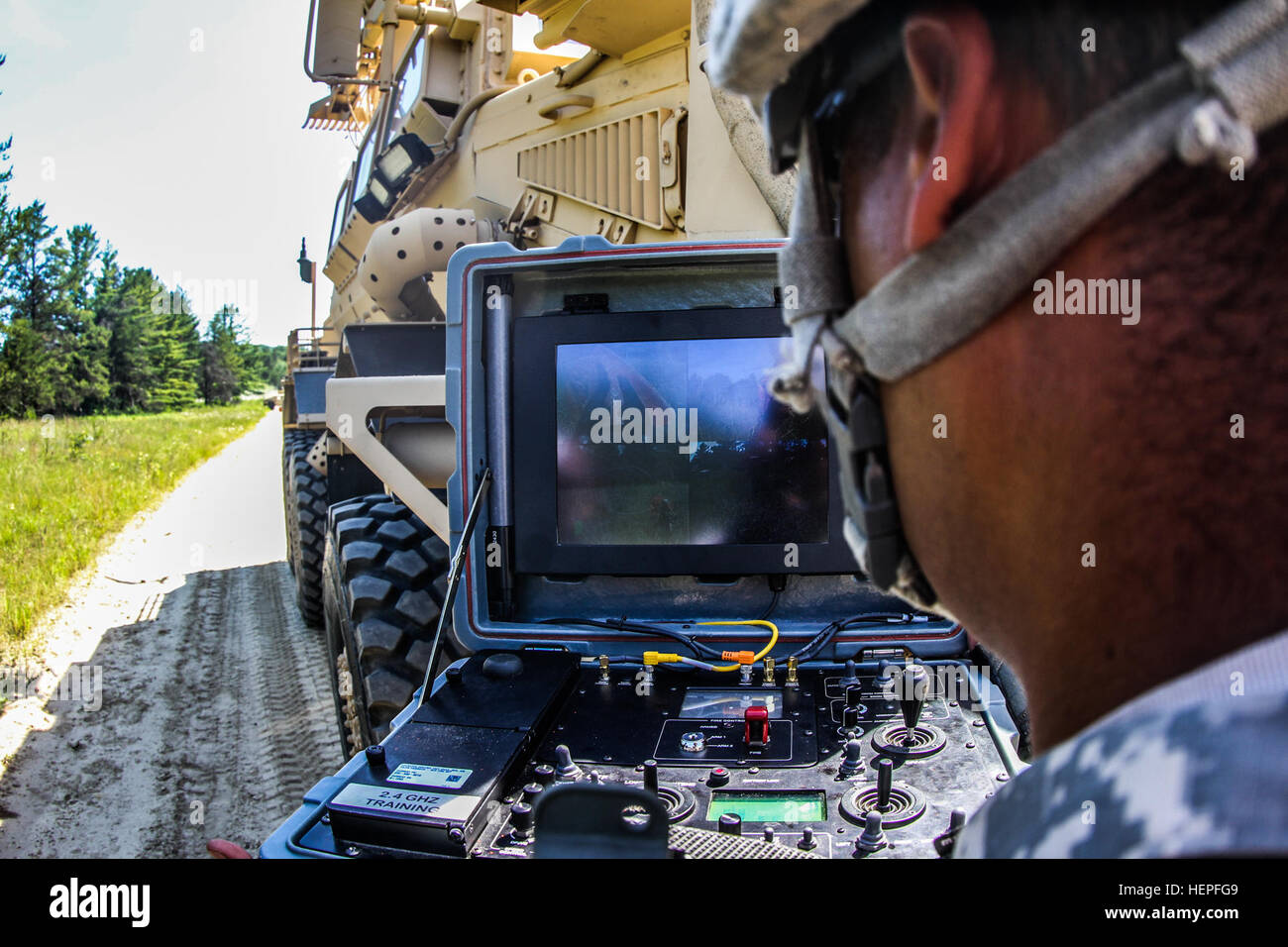 Husky protected support vehicle hi-res stock photography and images - Alamy