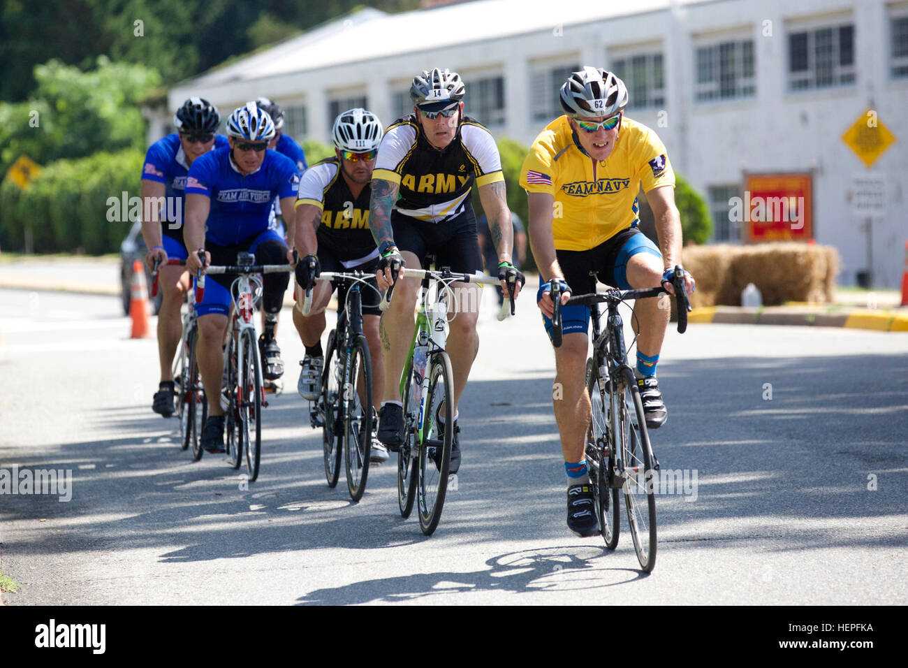 Members armed forces ride hi-res stock photography and images - Alamy