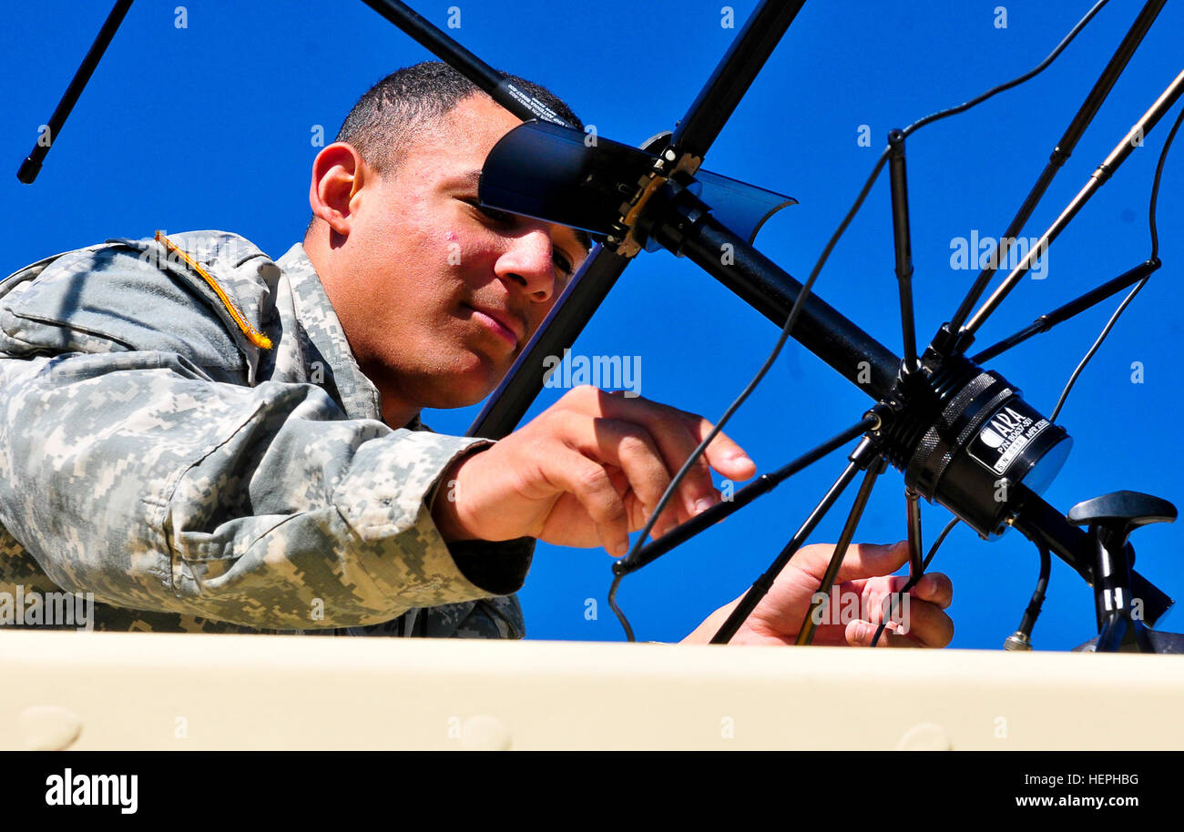 Radio antenna military army base hi-res stock photography and images ...