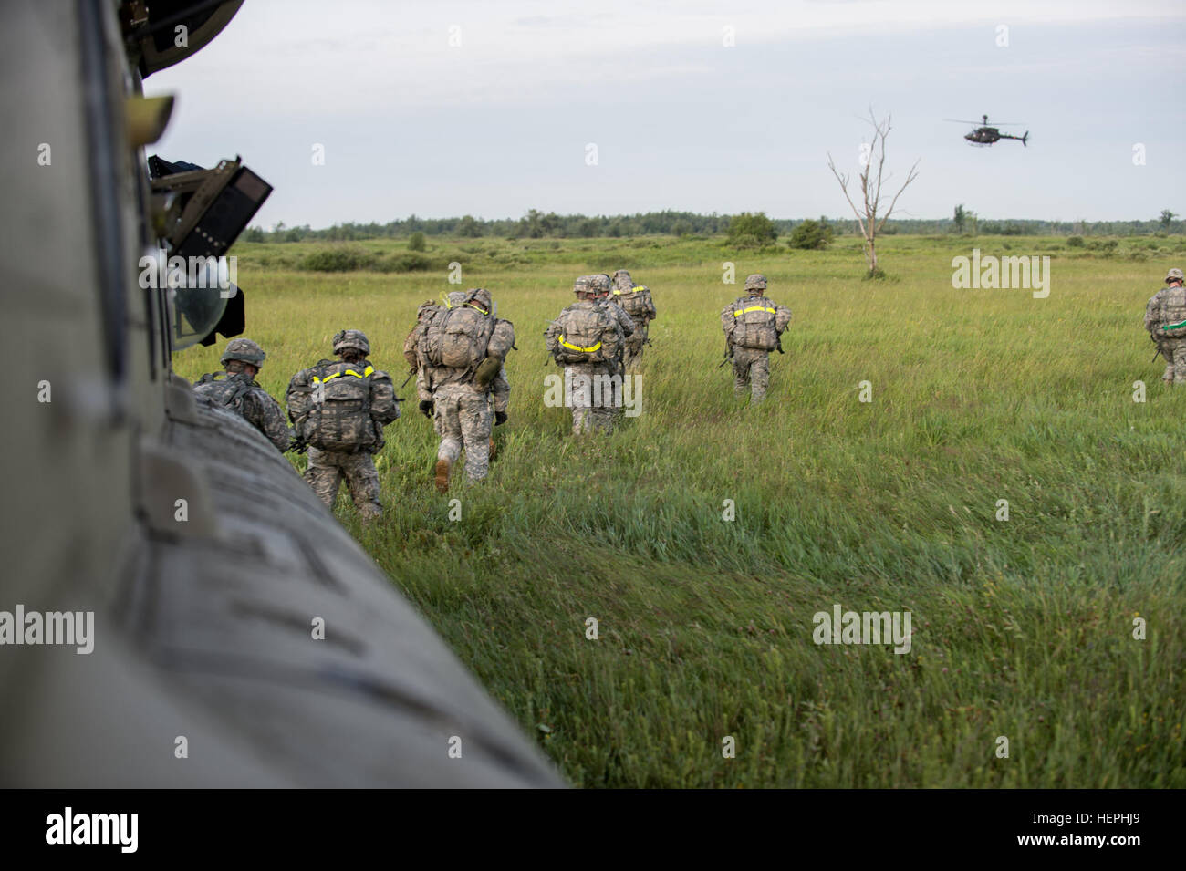 Soldiers assigned to 2nd Platoon, 563rd Military Police Company, 91st ...
