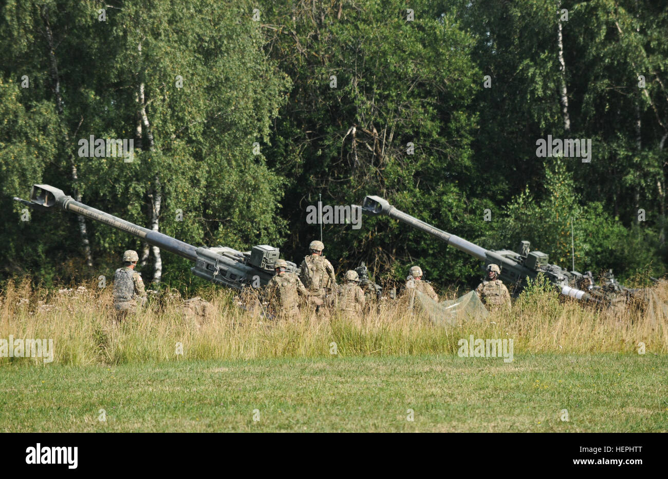 Troopers from Alpha Battery, Field Artillery Squadron, 2nd Cavalry ...