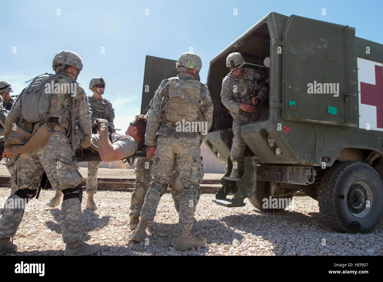 Paratroopers assigned to the 1st Battalion, 325th Airborne Infantry ...