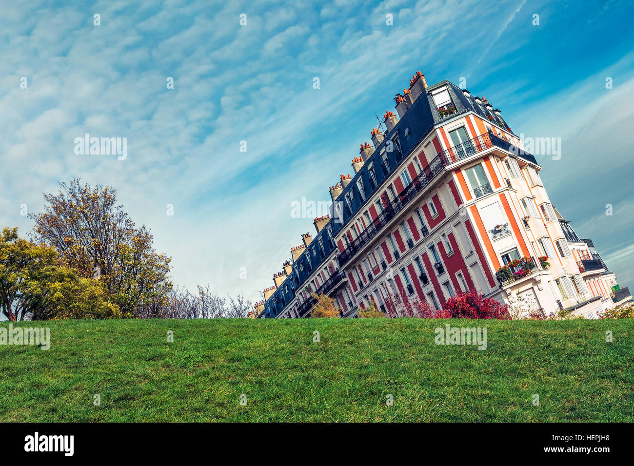 The sinking building, Paris, France Stock Photo - Alamy