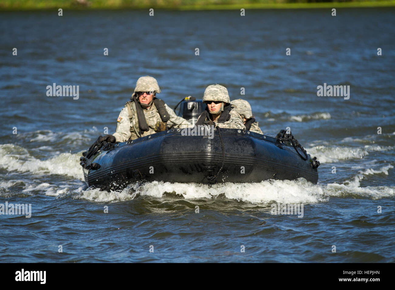 U.S. Army Soldiers with the 671st Engineer Company, 416th Theater ...