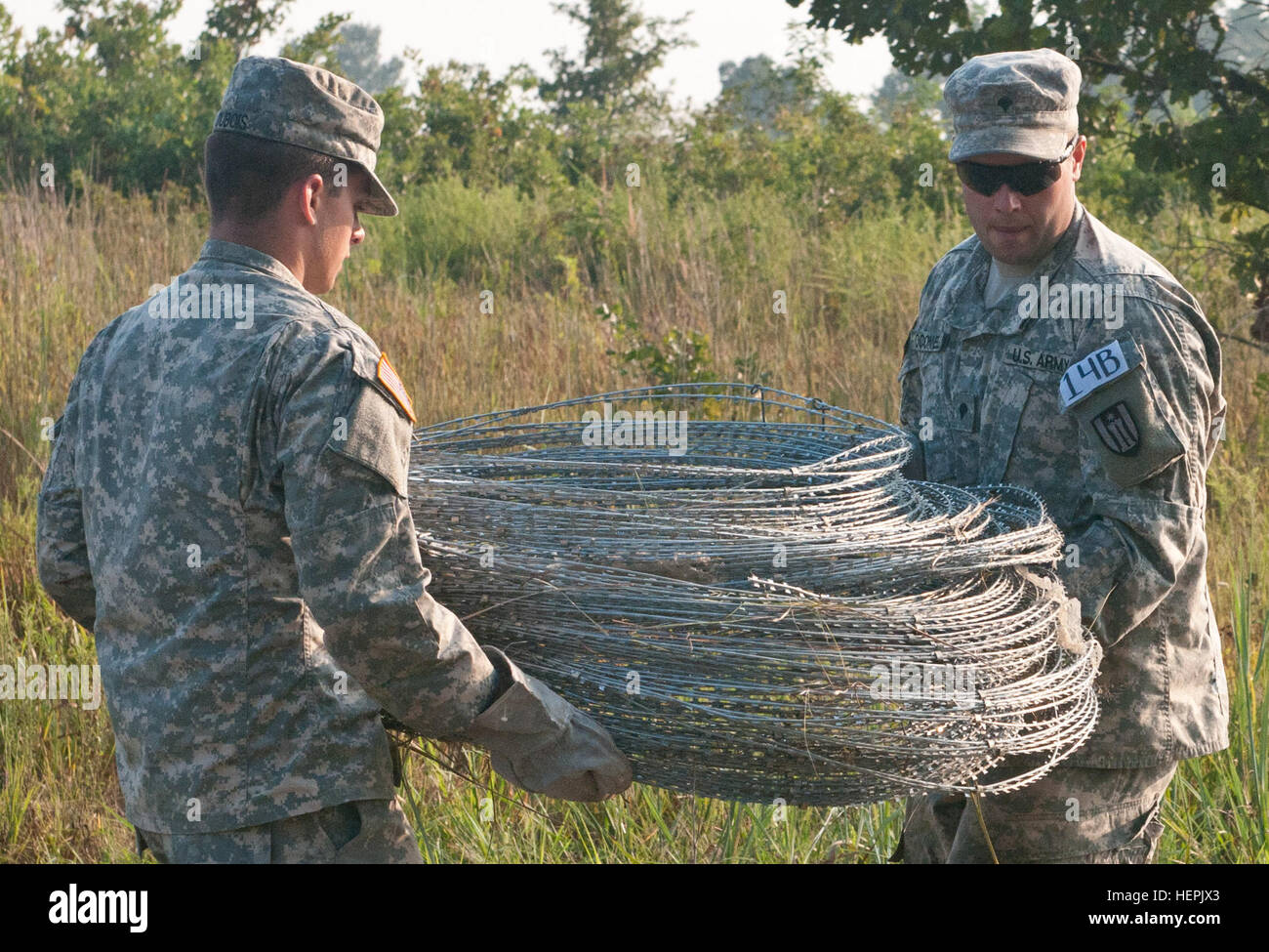 U.S. Army Reserve Spcs. Johnathan O'Connell and Jonathan Du Bois ...
