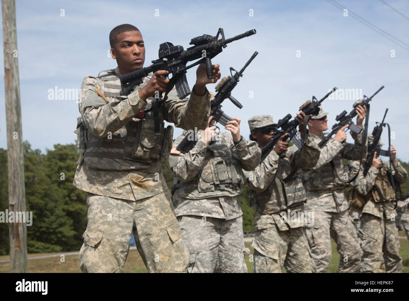 U.S. Soldiers assigned to the 55th Signal Company (Combat Camera ...
