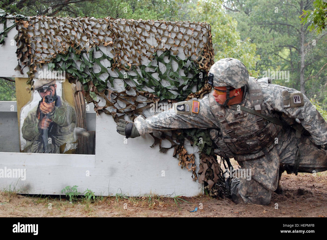 Soldiers from Charlie Troop, 1-303rd Cavalry, 81st Brigade Combat Team ...