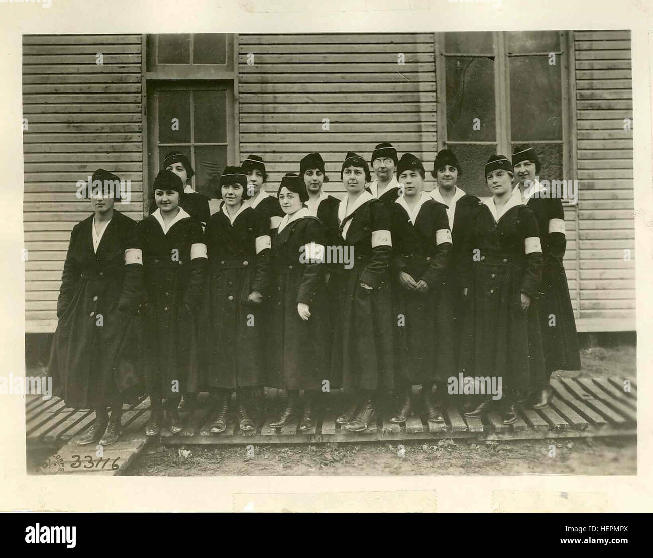 Phone girls on duty at Chief Signal Office Headquarters, 1st Army SC ...