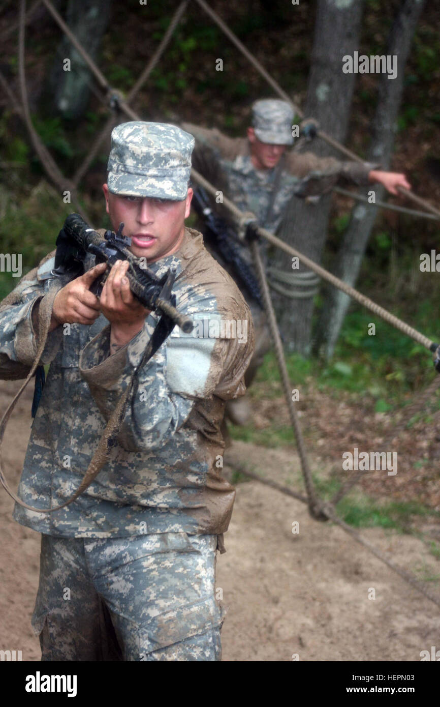 Soldiers from Charlie Troop, 1-303rd Cavalry, 81st Brigade Combat Team ...