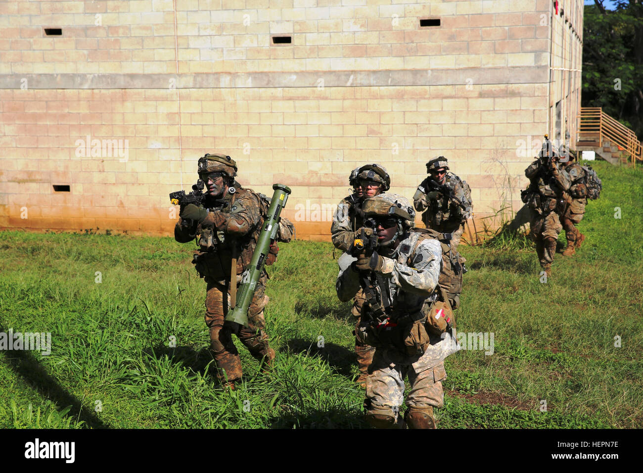 Soldiers from 2nd Infantry Brigade Combat Team, 25th Infantry Division ...