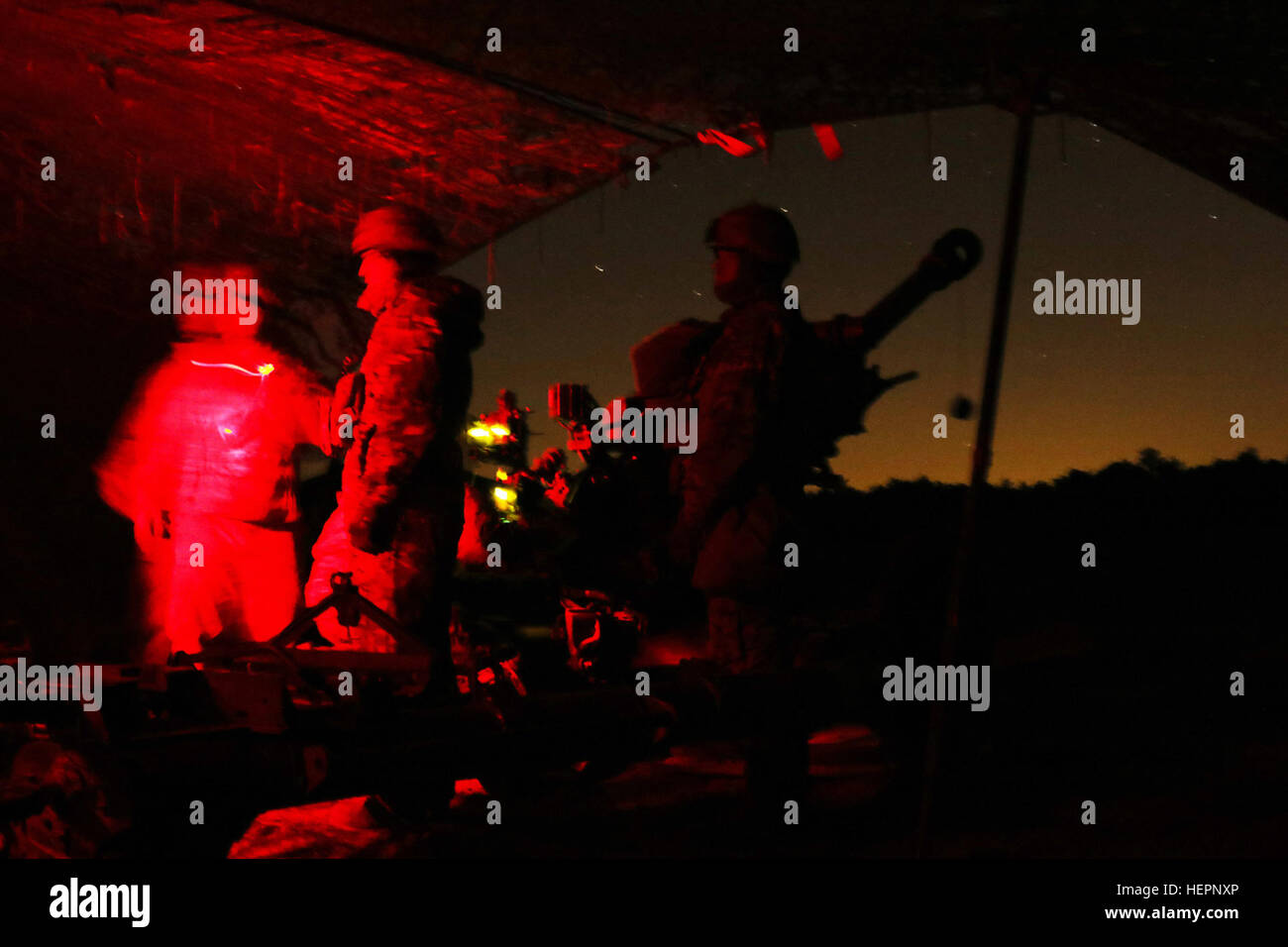 Airborne artillerymen 82nd division hi-res stock photography and images ...