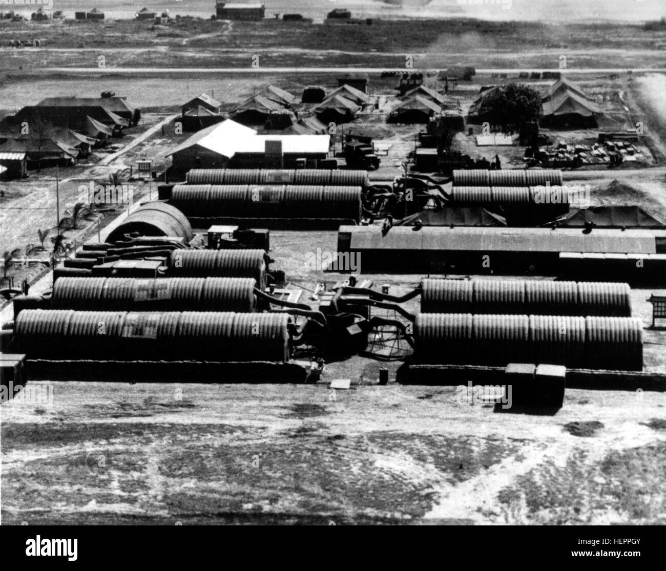 A U.S. Army hospital in Vietnam is equipped with Medical Unit, Self ...
