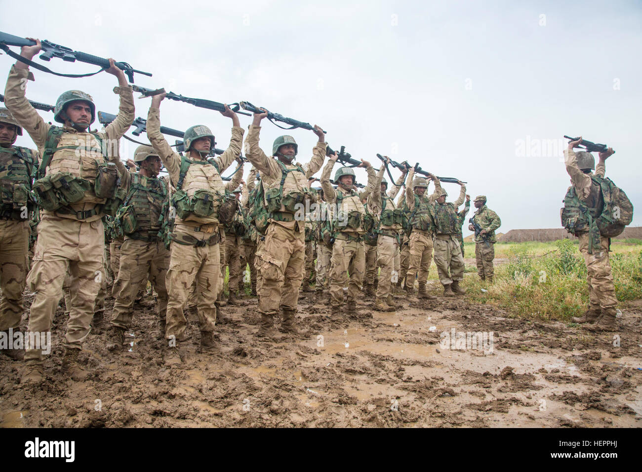 Weapon familiarization physical training hi-res stock photography and ...