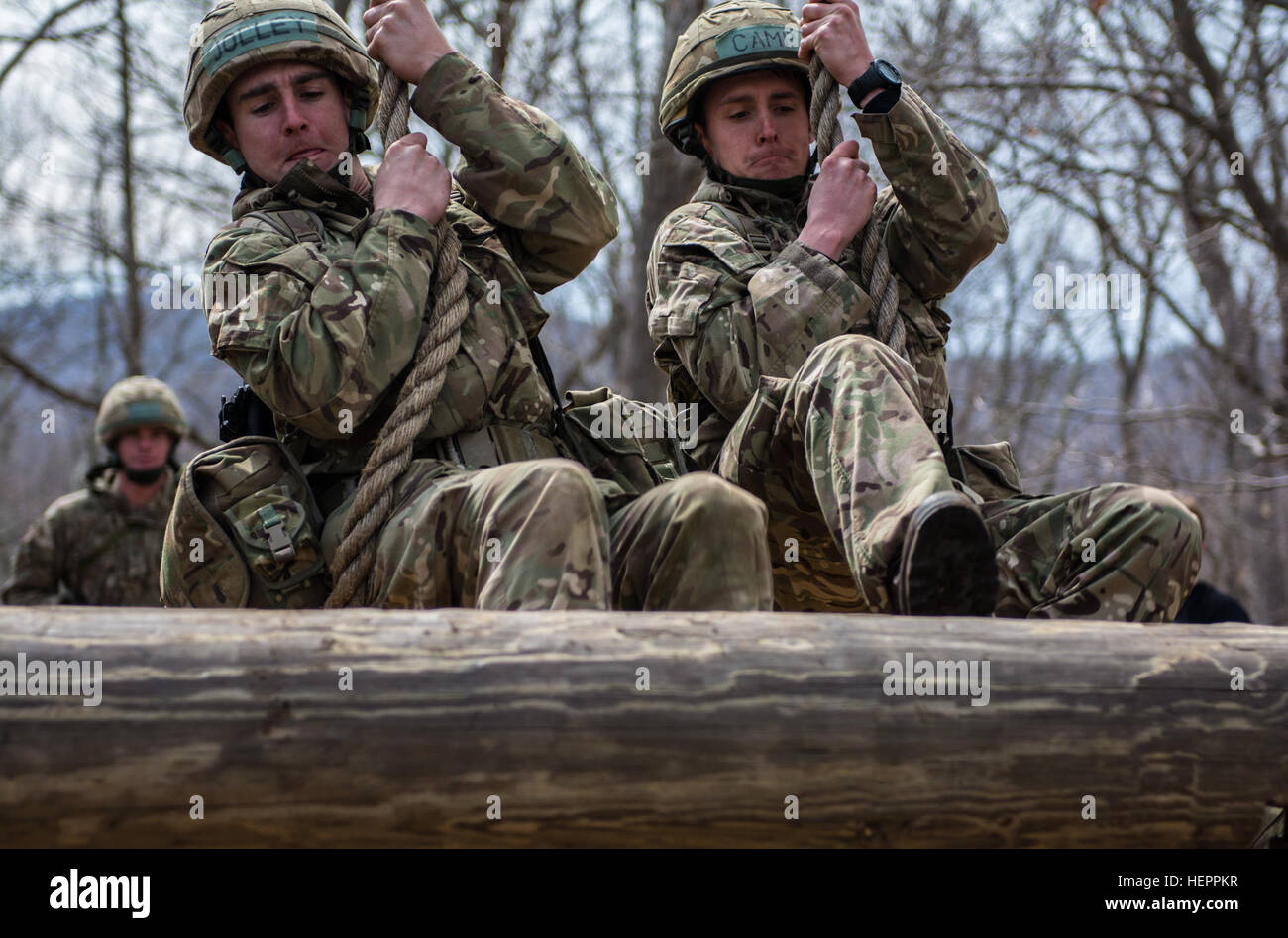 British army physical fitness test hi-res stock photography and images ...