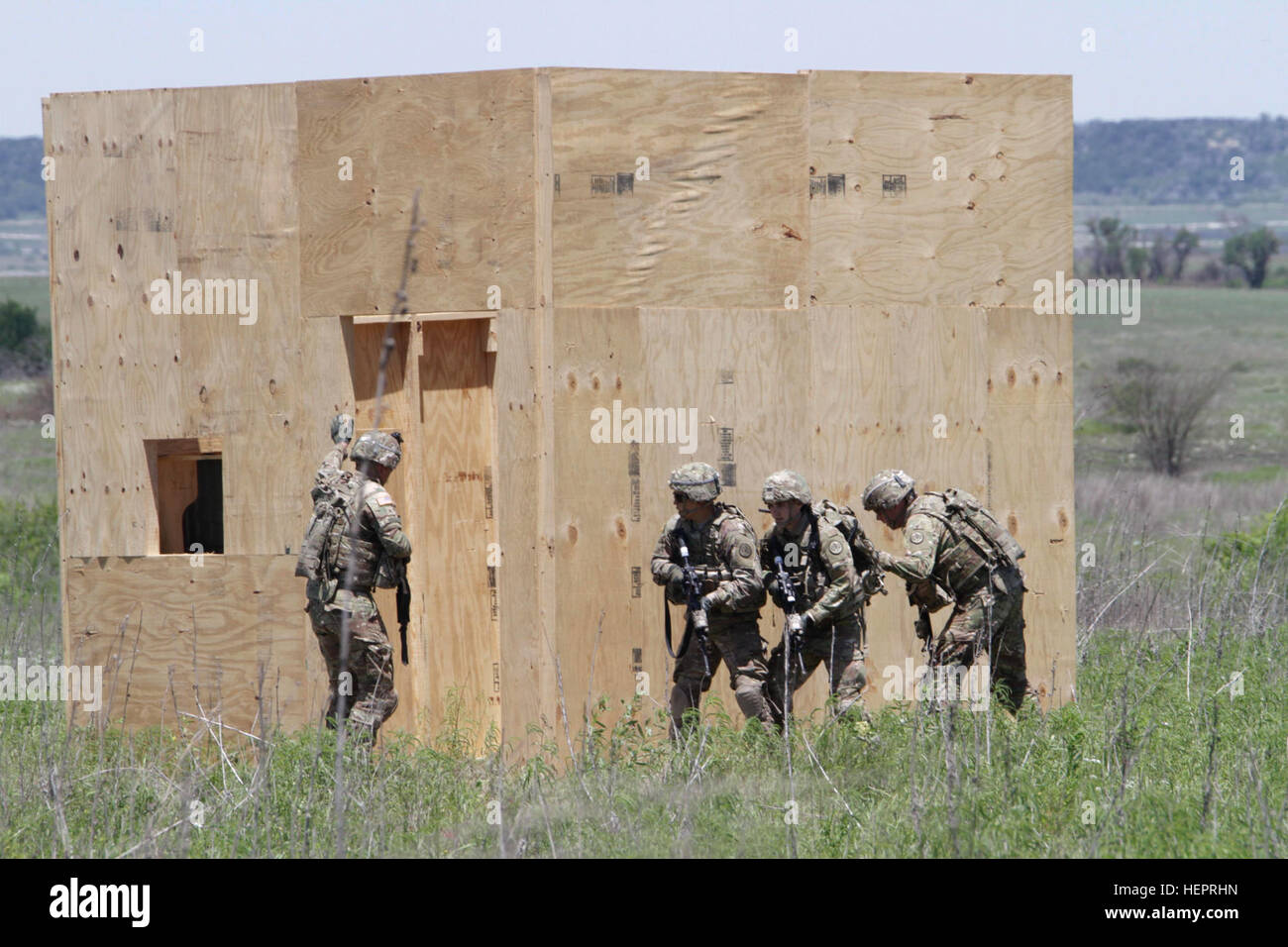 Troopers with Lightning Troop, 4th Squadron, 3rd Cavalry Regiment ...