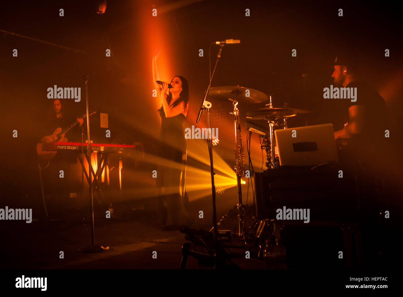 "Banks" female musician and singer from Los Angeles performing at ...
