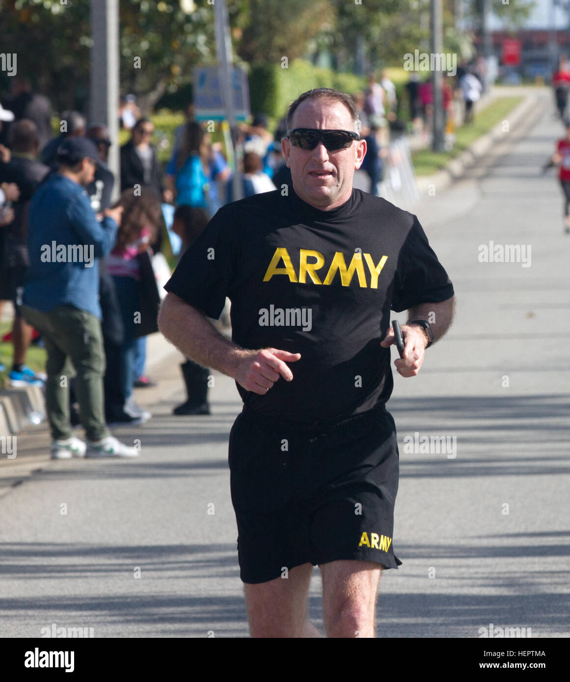 The U.S. Army Forces Command commander participates in the Armed Forces ...