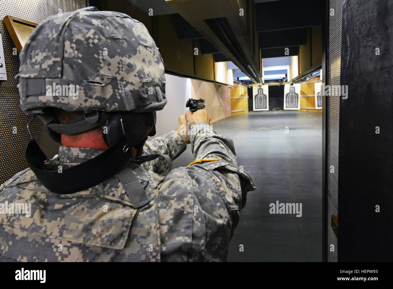 Soldiers from the 839th Transportation Battalion conduct marksmanship ...