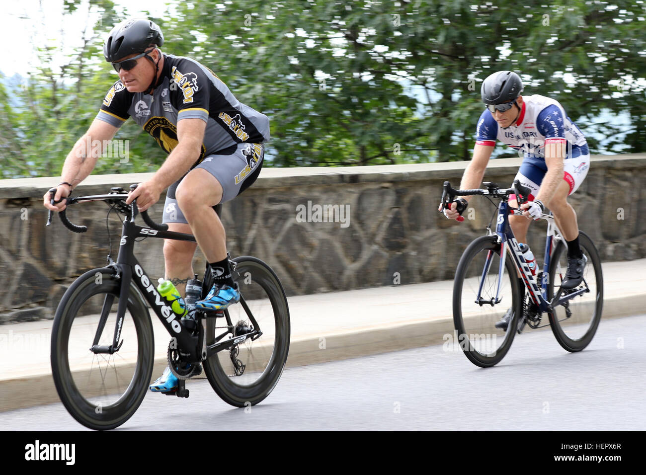 U.S. Special Operations Command cycling team train for the cycling ...