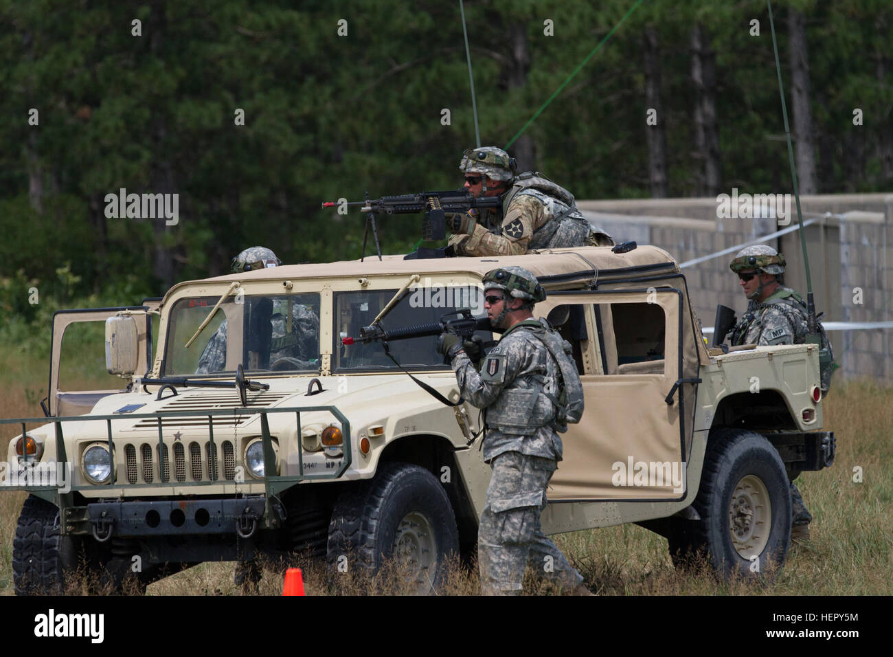 320th military police company hi-res stock photography and images - Alamy