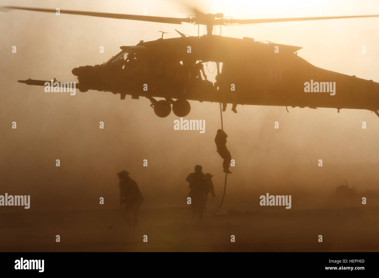 U.S. Force Recon Marines conduct fast rope training with U.S. Army ...