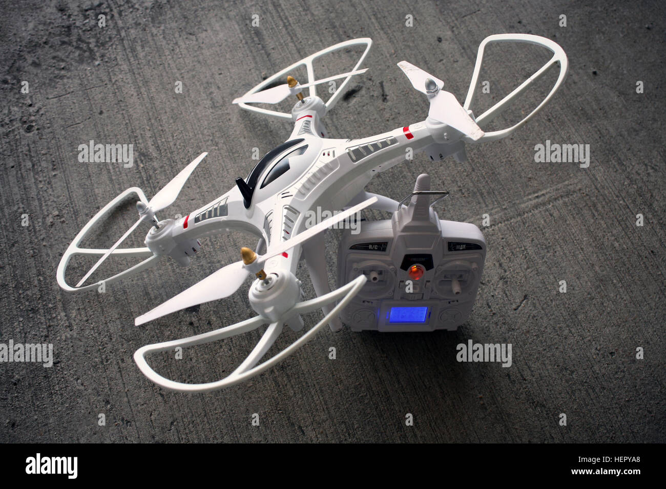 Drones near locks and dams hi-res stock photography and images - Alamy
