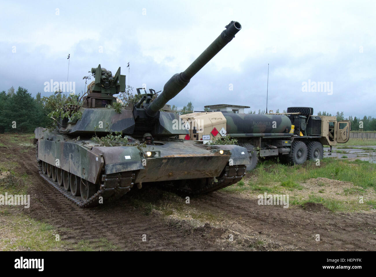 U.S. Army Soldiers assigned to the 3rd Battalion, 69th Armor Regiment ...