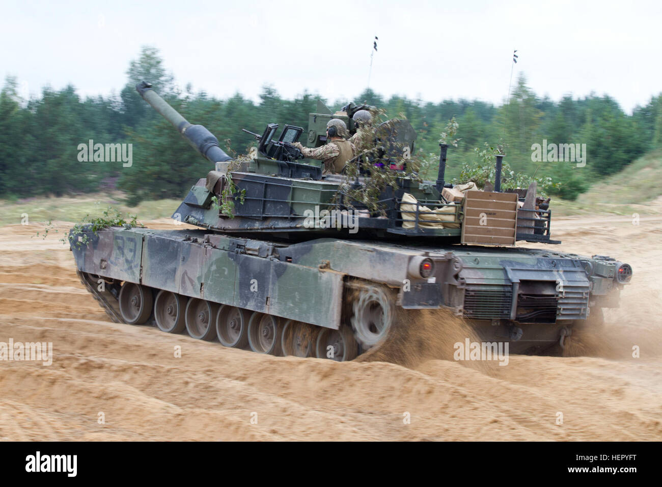 U.S. Army Soldiers assigned to the 3rd Battalion, 69th Armor Regiment ...